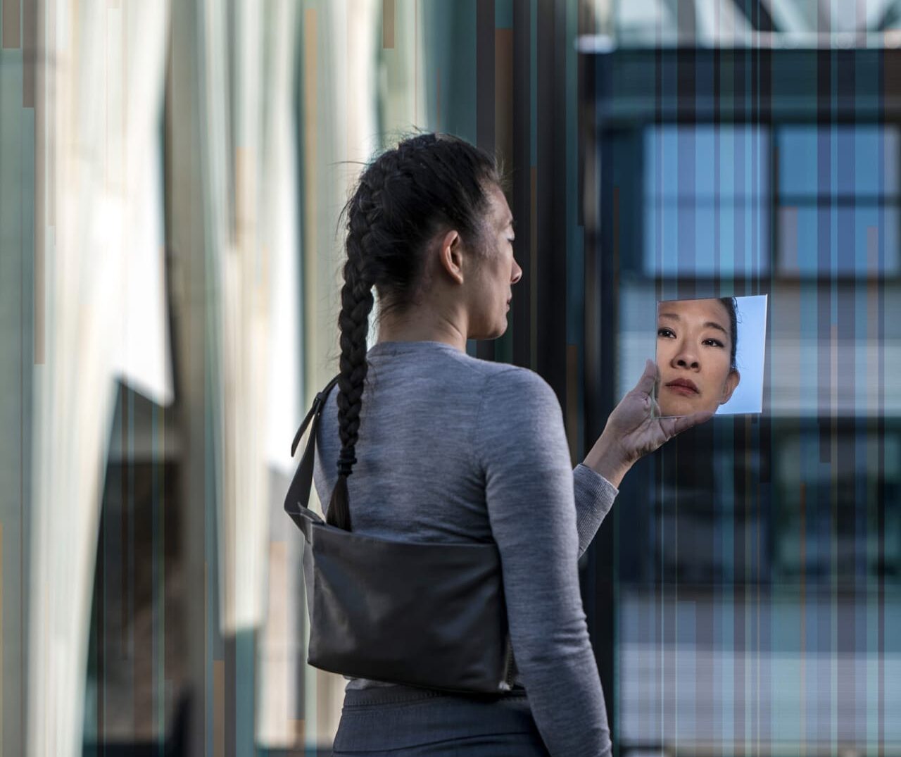 Follow by Igor C. Silva - Stephanie Pan